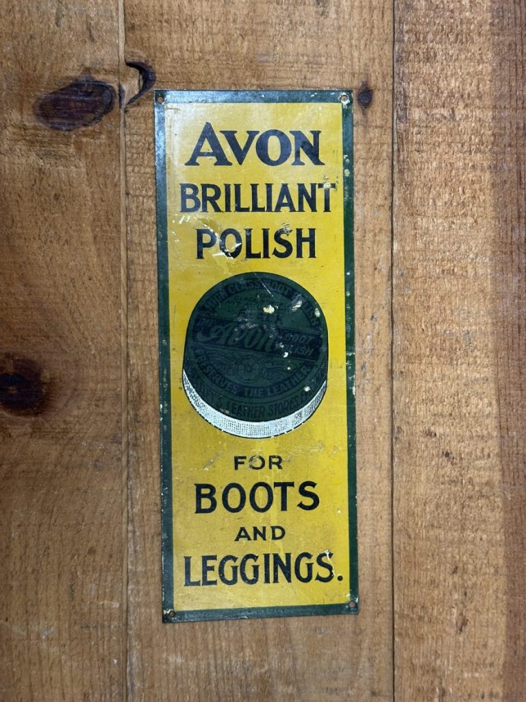 Avon Polish Sign - Rutland Antiques and Art Centre